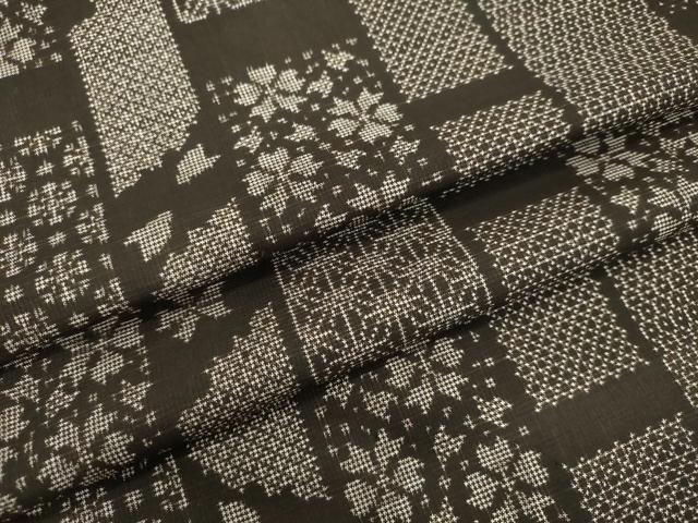 平和屋着物●本場大島紬　7マルキ　花間道　正絹　逸品　DAAU0770tw