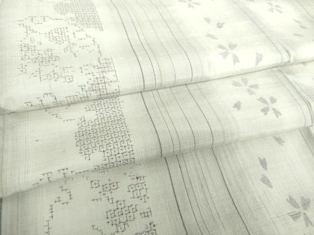平和屋着物●結城紬　奥順　はたおり娘　80亀甲　雪輪重ね　舞桜間道　やまと誂製　正絹　逸品　DAAU5056ps