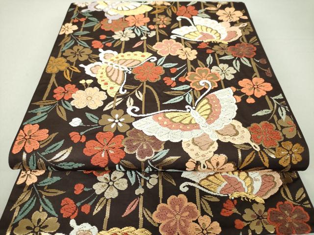 平和屋着物●六通柄袋帯　唐織　枝垂れ桜　舞蝶文　金糸　正絹　逸品　DAAU5899ps