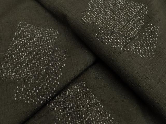 平和屋着物●結城紬　80亀甲　色紙重ね文　三越扱い　正絹　逸品　DAAV1369tw