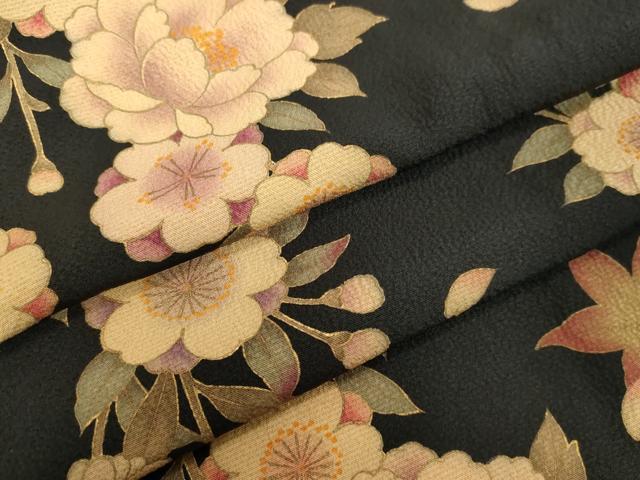 平和屋着物●上質な小紋　草花文　黒地　金彩　正絹　逸品　DAAV1447tw