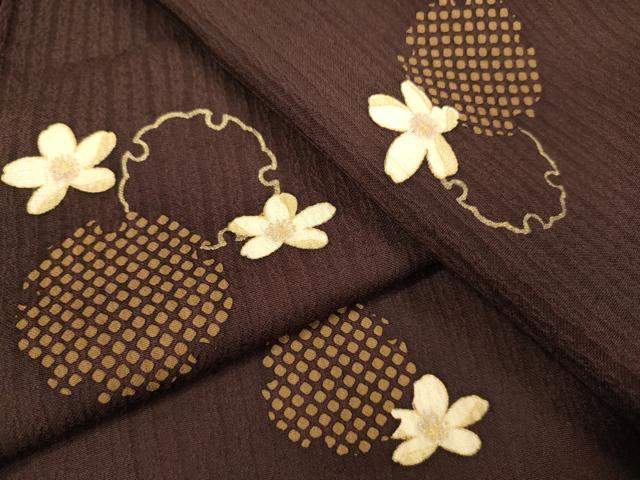 平和屋着物●上質な小紋　雪輪重ね花文　金彩　鈴乃屋扱い　正絹　逸品　DAAV3350du