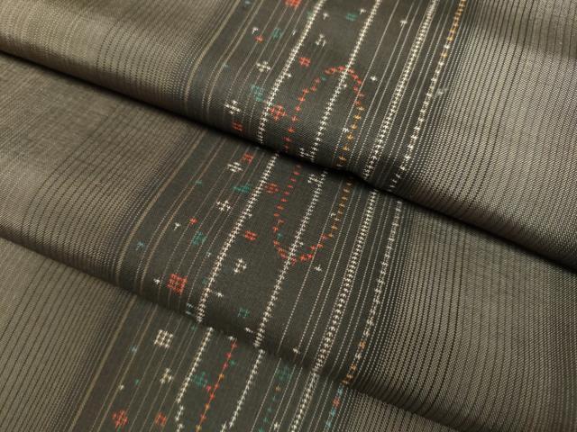 平和屋着物●本場大島紬　9マルキ　間道　正絹　逸品　DAAV3447du