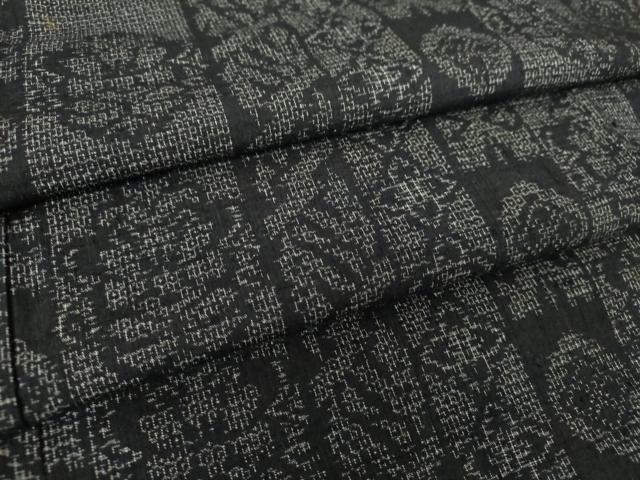 平和屋着物●本場結城紬　重要無形文化財　100亀甲　花間道　黒地　正絹　逸品　DAAV6543ps