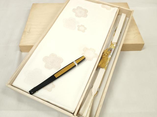 平和屋着物●和装小物　帯締め・帯揚げ・扇子セット　礼装用　舞梅　金糸　高麗組　組紐　亀房付き　逸品　未使用　DAAV8233zzz