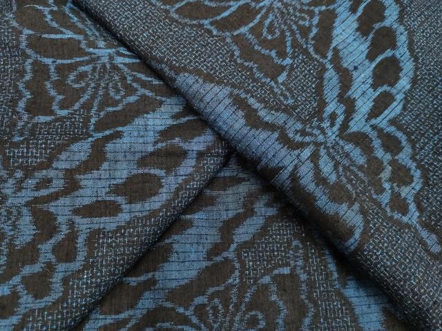 平和屋着物●本場結城紬　重要無形文化財　100亀甲　舞蝶文　正絹　逸品　DAAV8602tw