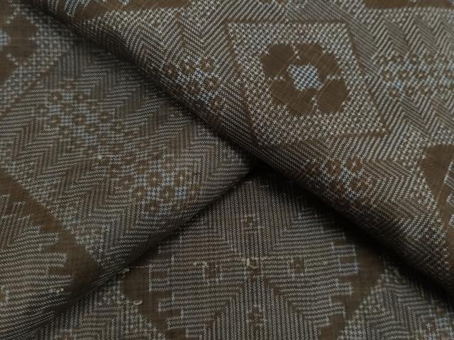 平和屋着物●本場大島紬　龍郷絣　花菱文　正絹　逸品　未使用　DAAV8660tw