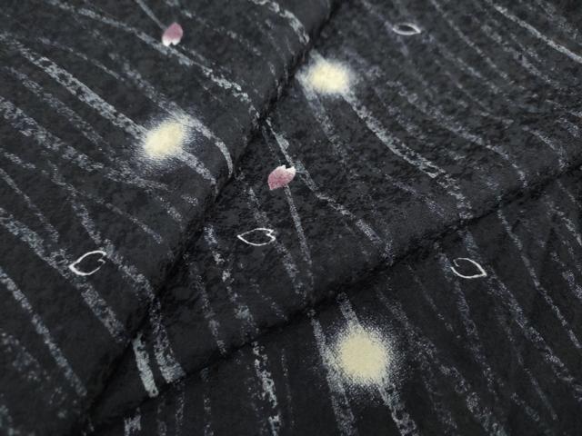 平和屋着物●上質な小紋　舞桜文　黒地　蛍暈し　正絹　逸品　DAAW5019ud