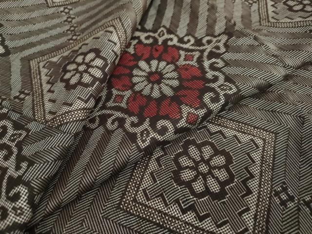 平和屋着物●本場大島紬　龍郷絣　花菱文　正絹　逸品　DAAW5297ud