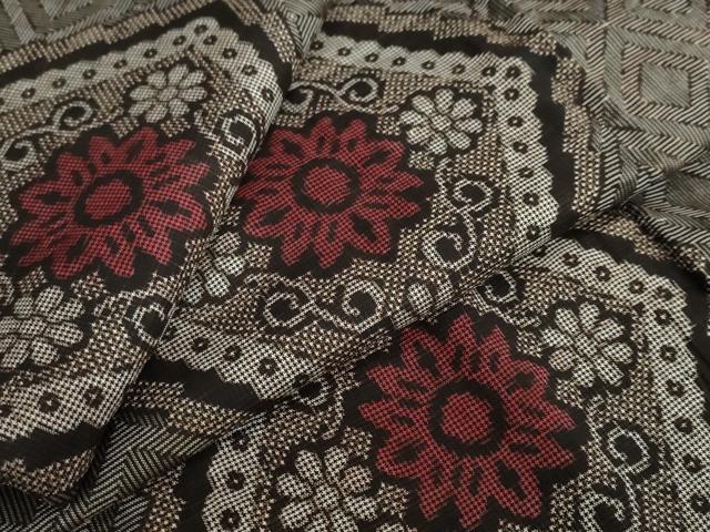 平和屋着物●本場大島紬　龍郷絣　花菱文　正絹　逸品　DAAW5300ud