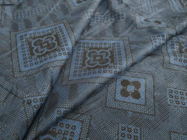 平和屋着物●本場大島紬　龍郷絣　花菱文　正絹　逸品　DAAW5302ud