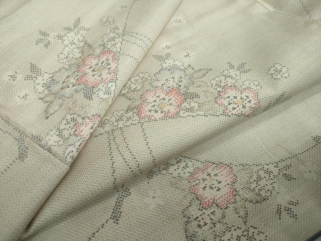 平和屋着物●本場大島紬　白大島　9マルキ　草花文　正絹　逸品　DAAW5577ud