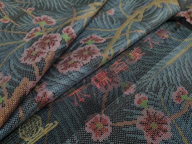 平和屋着物●本場奄美大島紬　7マルキ　枝花文　反端付き　正絹　逸品　未使用　DAAW5595ud