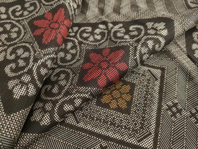 平和屋着物●本場大島紬　龍郷絣　花菱文　正絹　逸品　DAAW5668ud