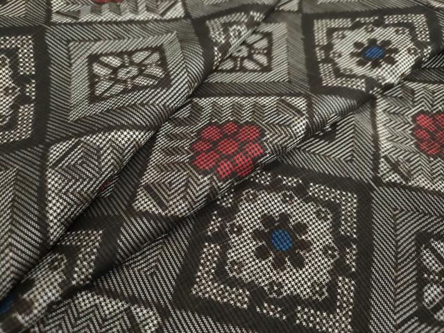 平和屋着物●本場大島紬　龍郷絣　花菱文　正絹　逸品　DAAW5669ud