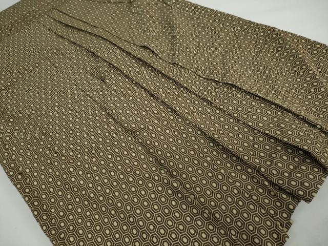 平和屋着物●男性　馬乗り袴　亀甲柄　正絹　逸品　DAAW5686ud