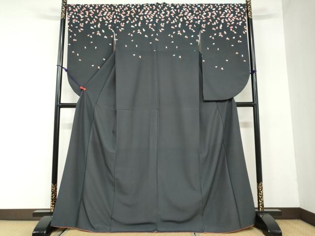 平和屋着物●小振袖　二尺袖　舞桜文　洗える着物　DAAW5695ud