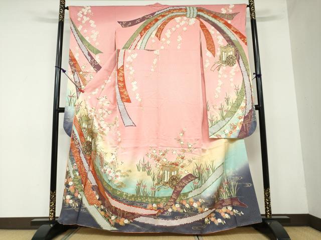 平和屋着物●ブライダルファッションデザイナー・桂由美　振袖　流水御所車草花文　十二単風　暈し染め　金彩　正絹　逸品　DAAW5734ud