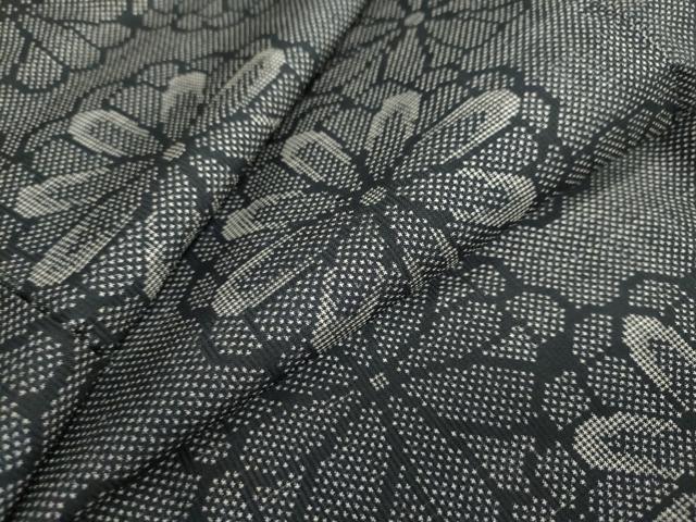 平和屋着物●本場大島紬　7マルキ　舞菊文　正絹　逸品　DAAW5963ud