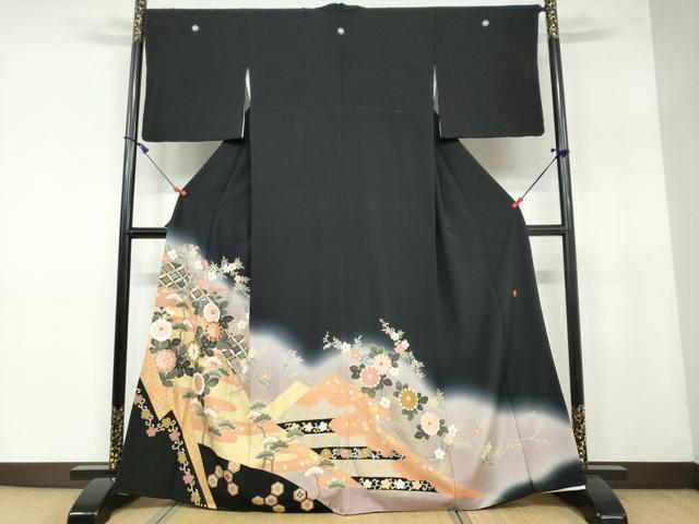 平和屋着物●豪華黒留袖　作家物　駒刺繍　吉祥草花文　暈し染め　金銀彩　正絹　逸品　DAAW5967ud