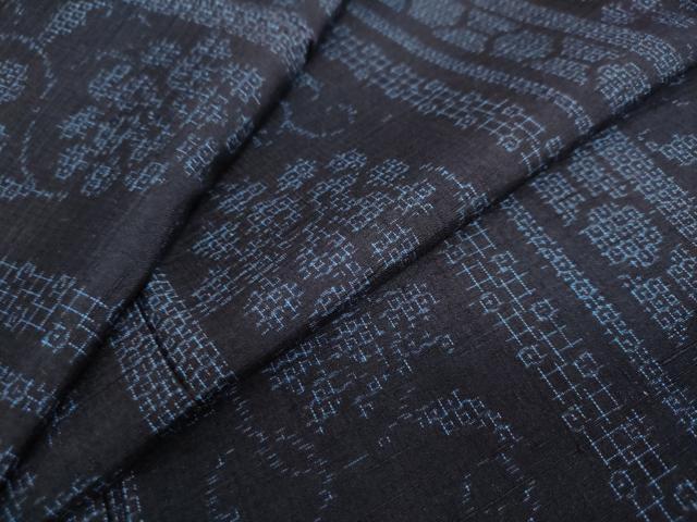 平和屋着物●結城紬　80亀甲　花唐草間道　正絹　逸品　DAAW5976ud