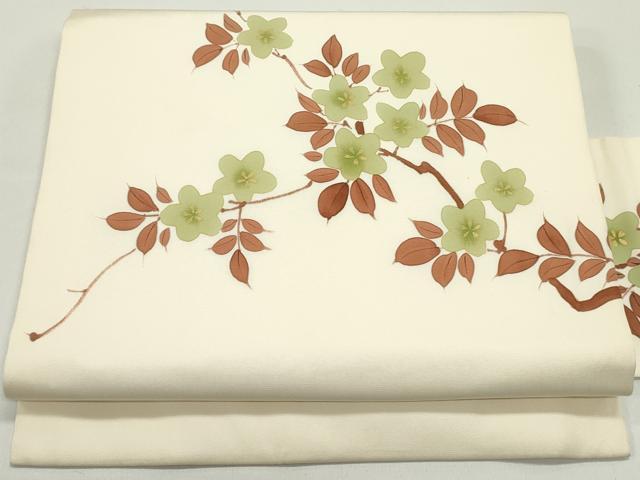 平和屋着物●塩瀬　九寸名古屋帯　枝花文　薄卵色　金彩　正絹　逸品　DAAW6576ob