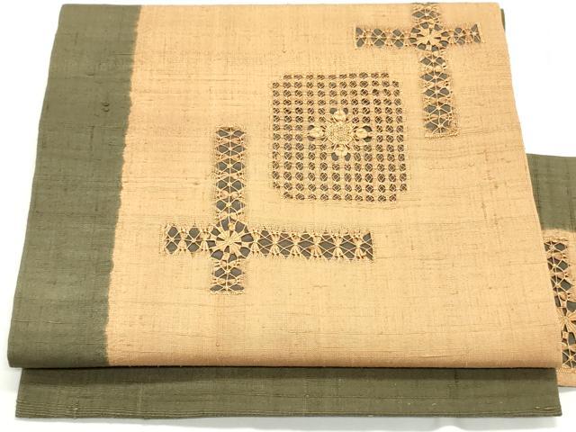 平和屋着物●中国三大刺繍　スワトウ刺繍　汕頭刺繍　総刺繍　九寸名古屋帯　紬地　幾何学色紙花文　正絹　逸品　DAAW6602ob