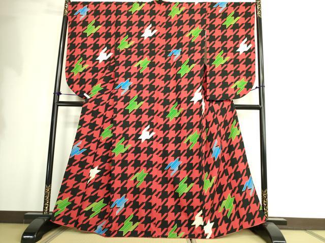 平和屋着物●小振袖　二尺袖　千鳥格子　黒地　金彩　洗える着物　DAAX1970op