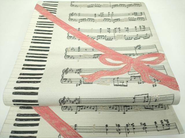 平和屋着物●六通柄袋帯　楽譜　音符　リボン　金糸　正絹　逸品　未使用　DAAX4147ps