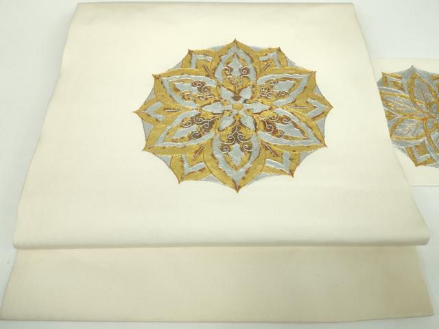 平和屋着物●塩瀬　九寸名古屋帯　駒刺繍　総刺繍　花丸文　金銀彩　正絹　逸品　DAAX4222ps