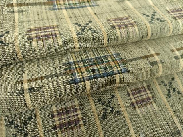 平和屋着物●上質な紬　琉球絣文様　正絹　逸品　DAAX4432ps