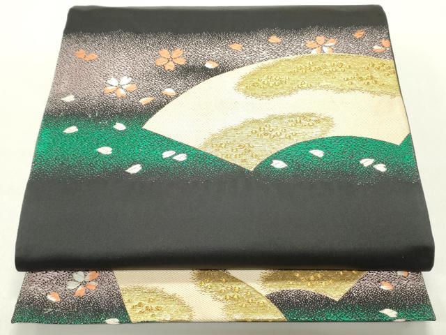 平和屋着物●六通柄袋帯　唐織　地紙重ね舞桜文　黒地　金糸　正絹　逸品　DAAY0377ob