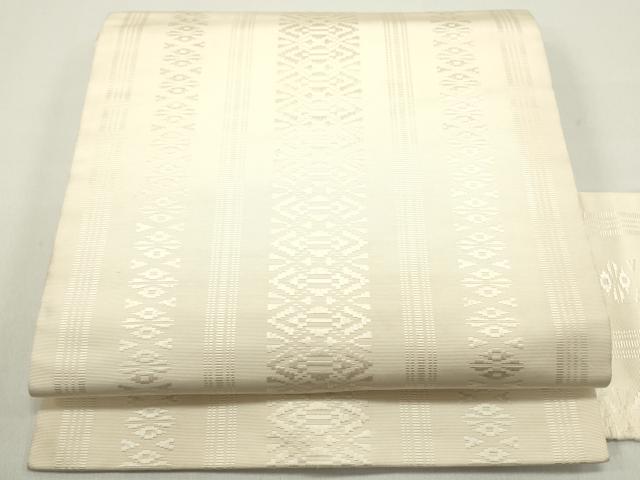 平和屋着物●本場筑前博多織　全通柄九寸名古屋帯　献上　象牙色　正絹　逸品　DAAY0403ob