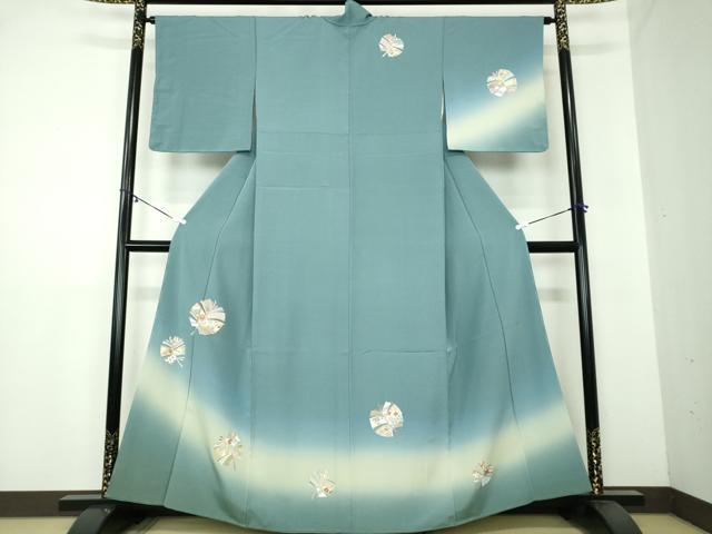平和屋着物●訪問着　駒刺繍　宝尽くし花文　若松葉　暈し染め　金彩　正絹　逸品　未使用　DAAY1771ps