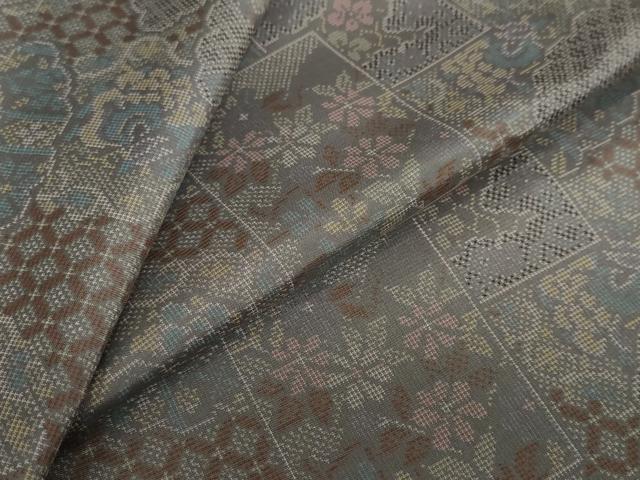 平和屋着物●本場大島紬　9マルキ　色紙重ね草花文　正絹　逸品　DAAY5518ud