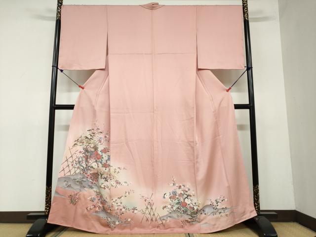 平和屋着物●色留訪問着　流水文箱草花文　暈し染め　金彩　正絹　逸品　未使用　DAAY5735ud