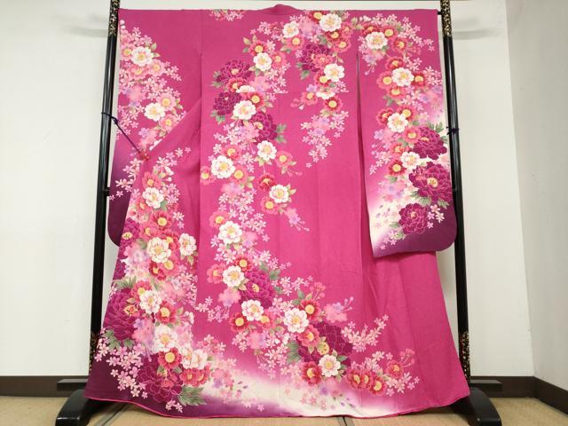 平和屋着物●豪華振袖　駒刺繍　草花文　暈し染め　銀通し地　正絹　逸品　DAAY5746ud