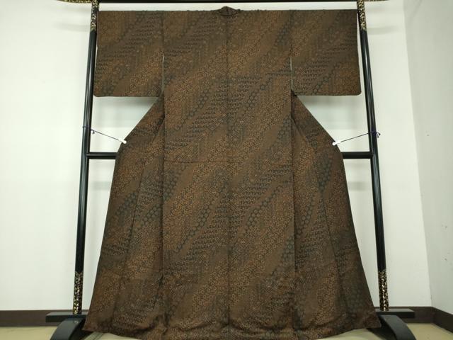 平和屋着物●訪問着　名物裂花文　笹蔓緞子　黒地　正絹　逸品　DAAZ0581ps