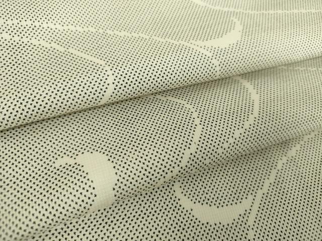 平和屋着物●本場大島紬　白大島　7マルキ　唐草文　正絹　逸品　DAAZ0644ps