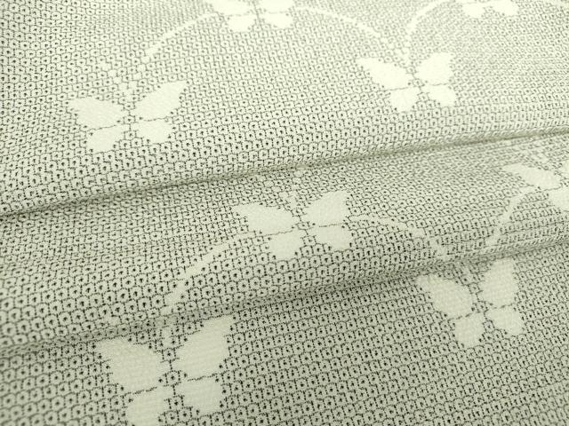 平和屋着物●本塩沢　110亀甲　舞蝶文　正絹　逸品　DAAZ0711ps