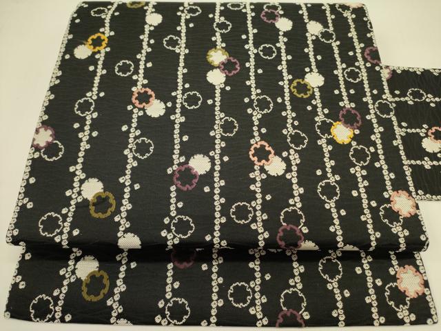 平和屋着物●九寸名古屋帯　唐織　雪輪文　黒地　正絹　逸品　DAAZ2207op