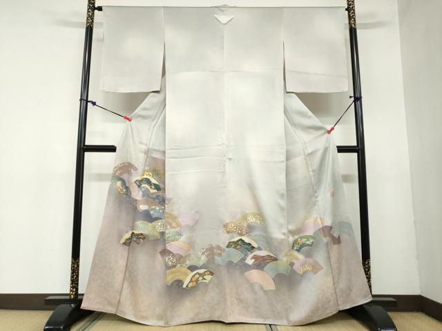 平和屋着物●人間国宝　福田喜三郎　色留訪問着　刺繍　地紙重ね楽器草花文　暈し染め　金銀彩　正絹　逸品　未使用　DAAZ7370ud