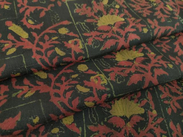 平和屋着物●上質な小紋　紬地　更紗花文　黒地　正絹　逸品　DABA1590ps