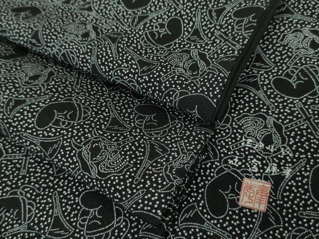 平和屋本店■極上　人間国宝 小宮康孝　江戸小紋　道明寺　般若烏帽　中啓　桜　黒地　逸品　DZAA2562kh5