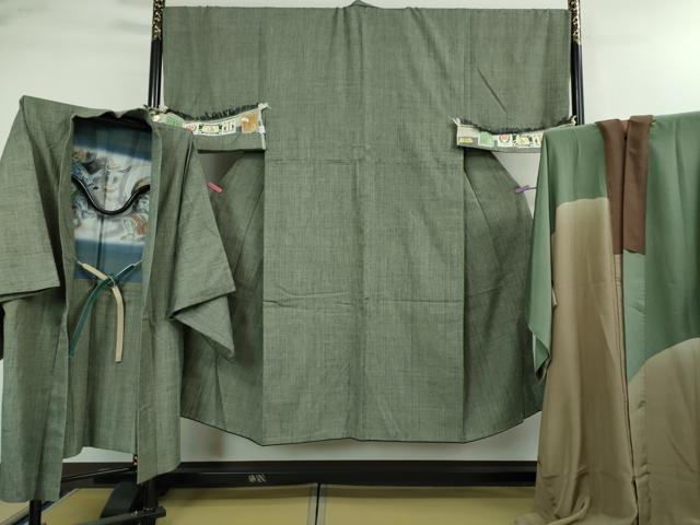 平和屋本店□極上 男性 本場結城紬 重要無形文化財 アンサンブル 色無地 黒