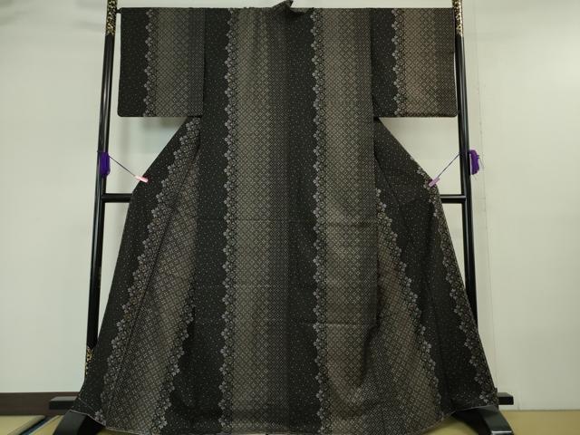 平和屋本店■極上　本場大島紬　7マルキ　花菱間道　健勝苑扱い　逸品　未使用　DZAA5341kh5