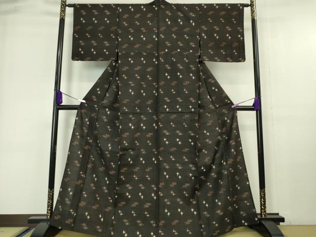 平和屋本店■極上　国指定重要無形文化財　本場久米島紬　手織　単衣　逸品　DZAA6384kh5