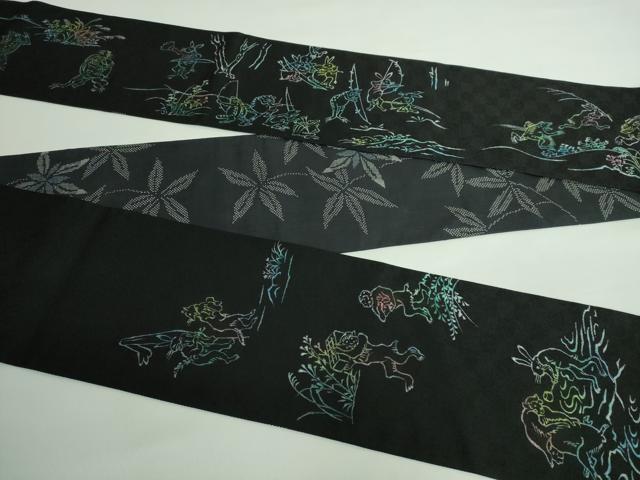 平和屋本店■極上　創作　両面　半幅帯　鳥獣戯画　大島紬地・枝葉文　黒地　逸品　DZAA6471kh5
