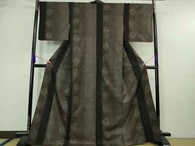 平和屋着物■極上　本場大島紬　9マルキ　亀甲花間道　逸品　DZAA7137kh5