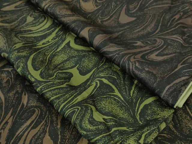 平和屋着物■極上　小紋　お召地　墨流し文様　暈し染め　まるやま扱い　反端付き　逸品　DZAA7360kh5